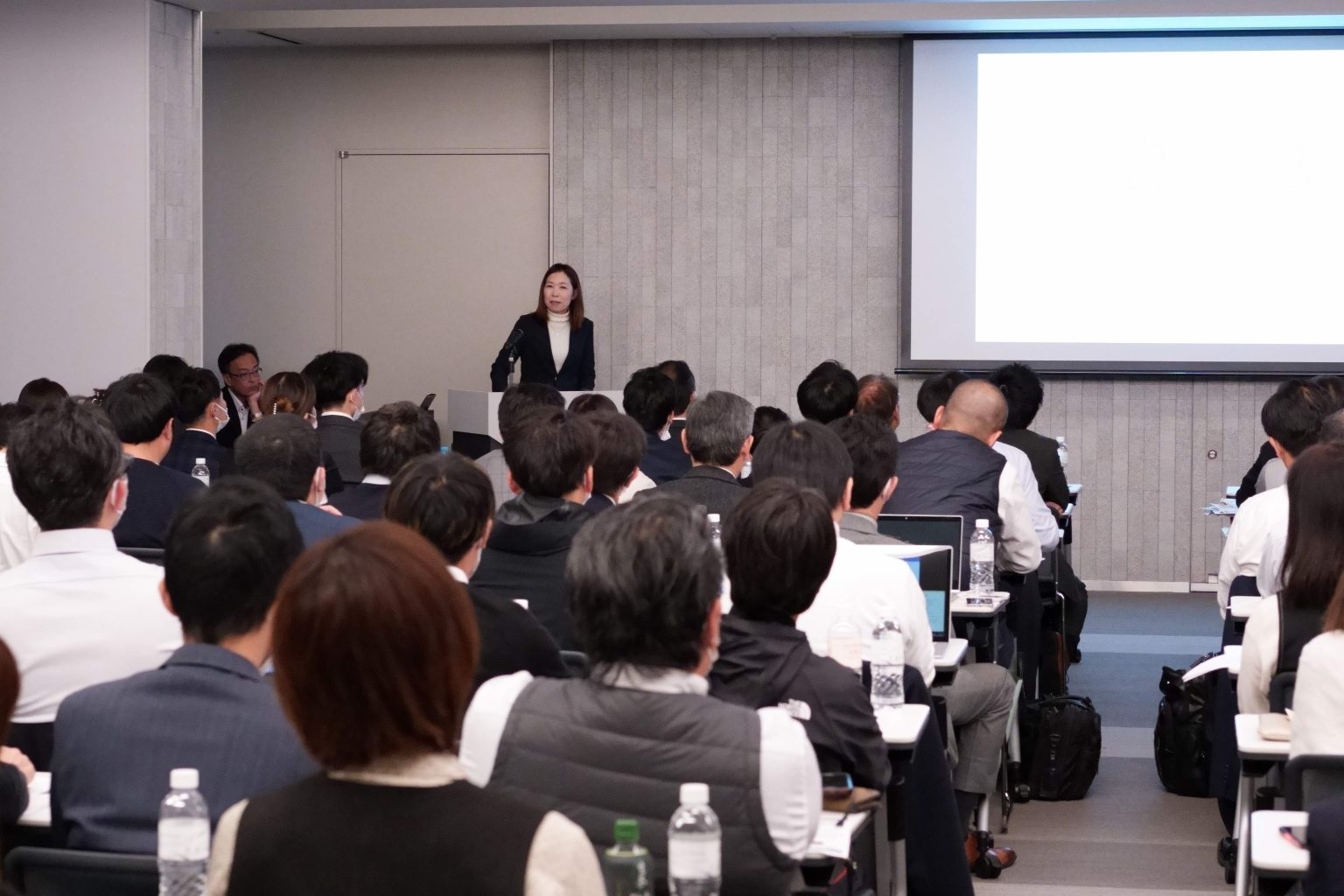 もちろん、何かのきっかけで、このブログをお読みの皆様も、絶対に、勉強になりますので、聴きに来て下さい。新しいお客様、大歓迎です。 ｜ ウェルフェアー・J・ユナイテッド株式会社